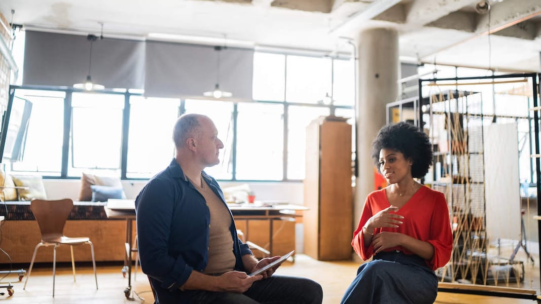 How to Give Feedback Using This 4-step Framework