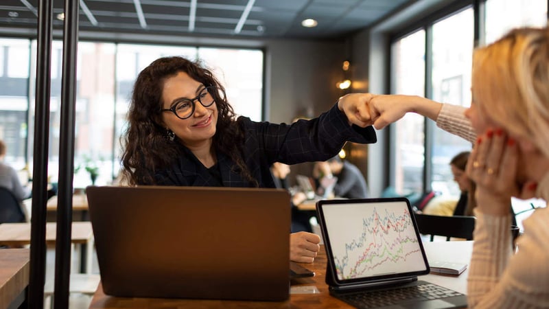 35 Fun Virtual Team Building Activities to Engage Employees in 2025