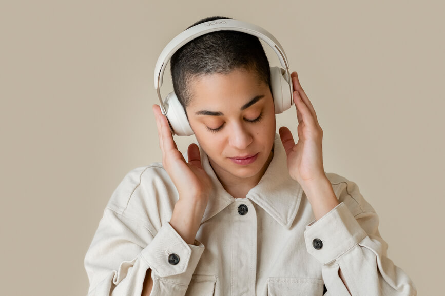 What Is Sensory Overload? Know How to Deal with Overstimulation