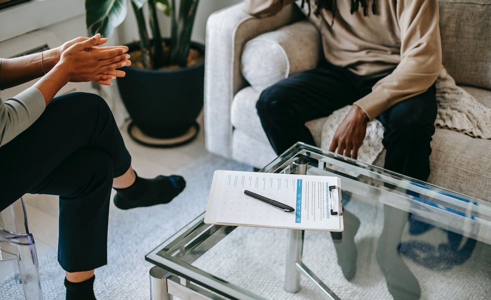 What Relationship Coaching Is & How to Find a Coach